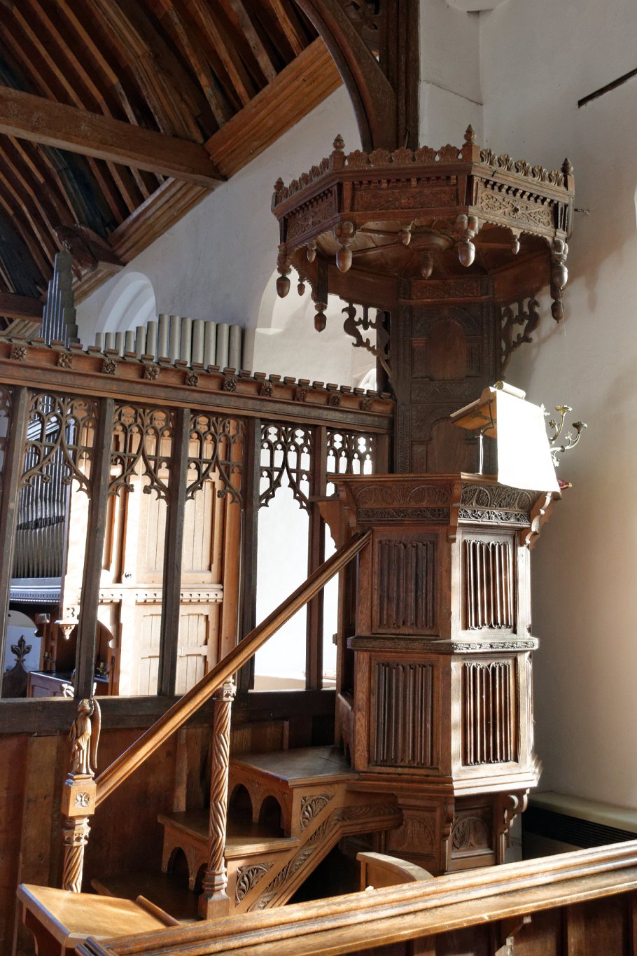 Layer Marney - St Mary - Pulpit